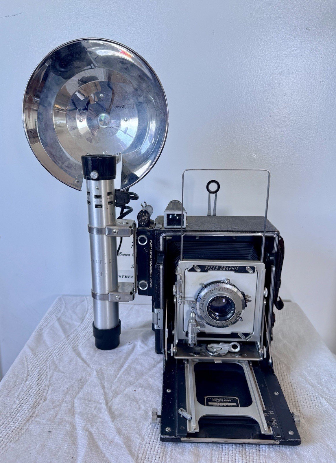 Graflex Speed Graphic 4x5 Camera with Ektar Lens