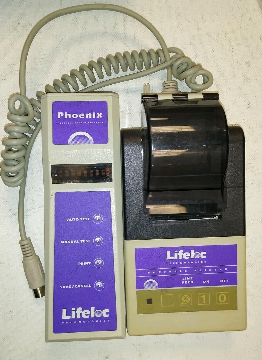 Lifeloc Phoenix Classic: Accurate Personal Breathalyzer