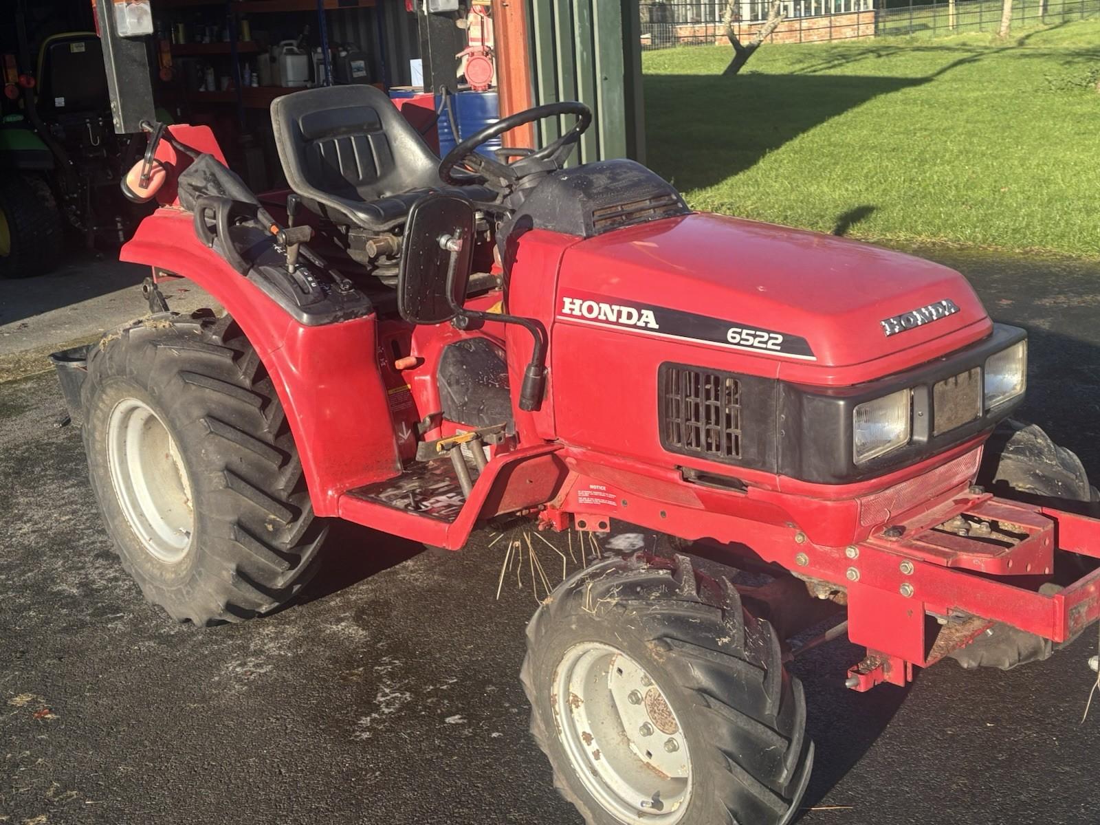 Honda 6522 Compact Tractor: Efficient Mowing Machine
