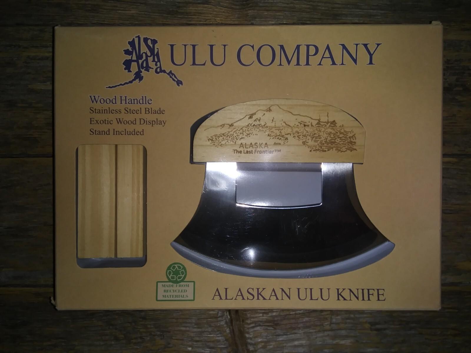 Alaskan ULU Knife with Wooden Handle & Stand