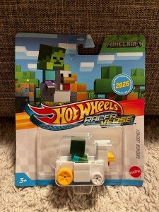 Minecraft Hot Wheels Chicken Jockey Racer Toy