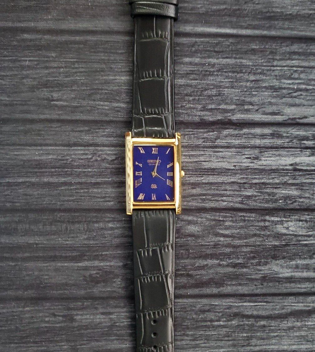 Vintage Men's Tank Watch: Blue Dial & Leather