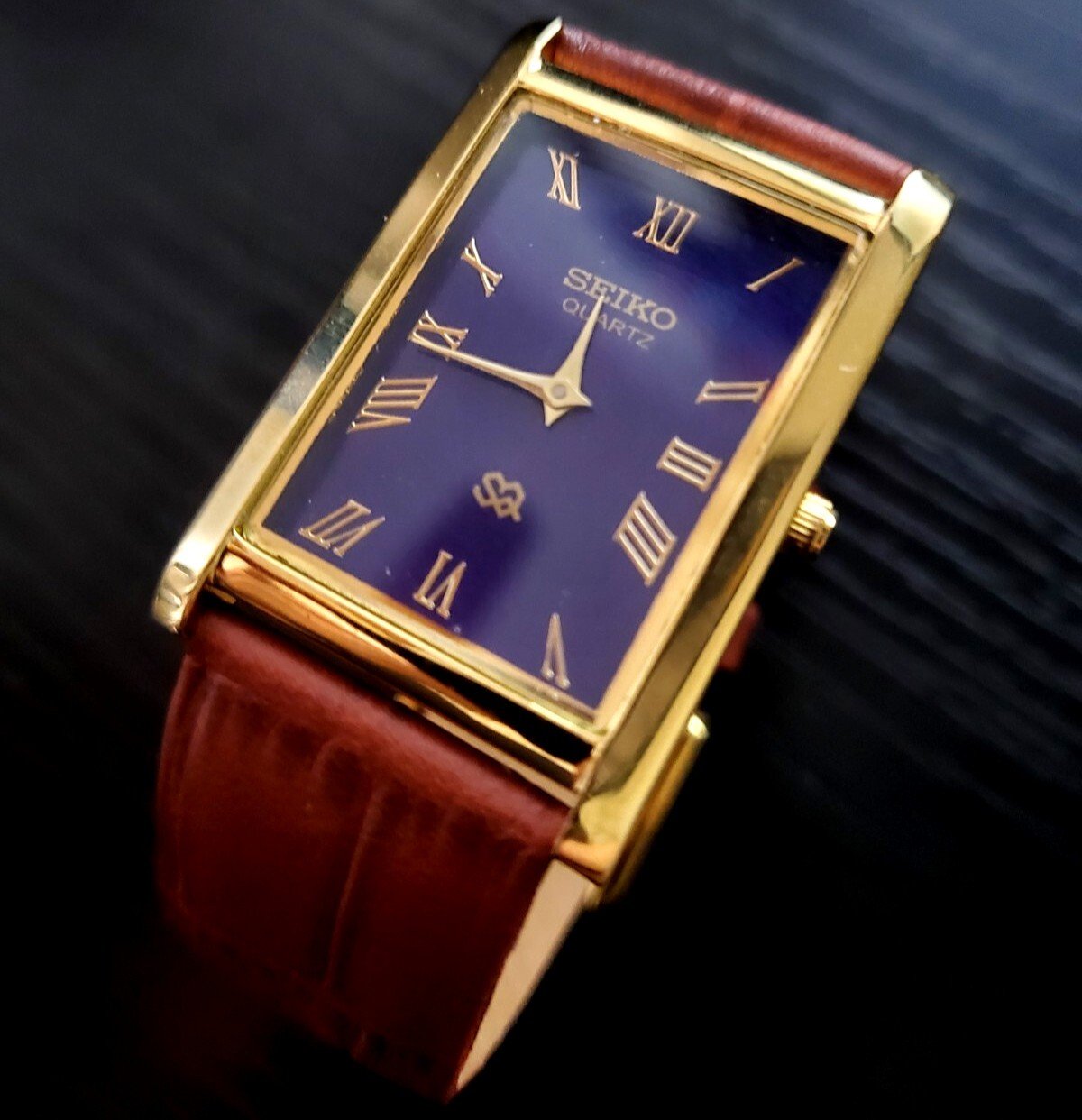 Rare Vintage Seiko Slim Tank Quartz Watch