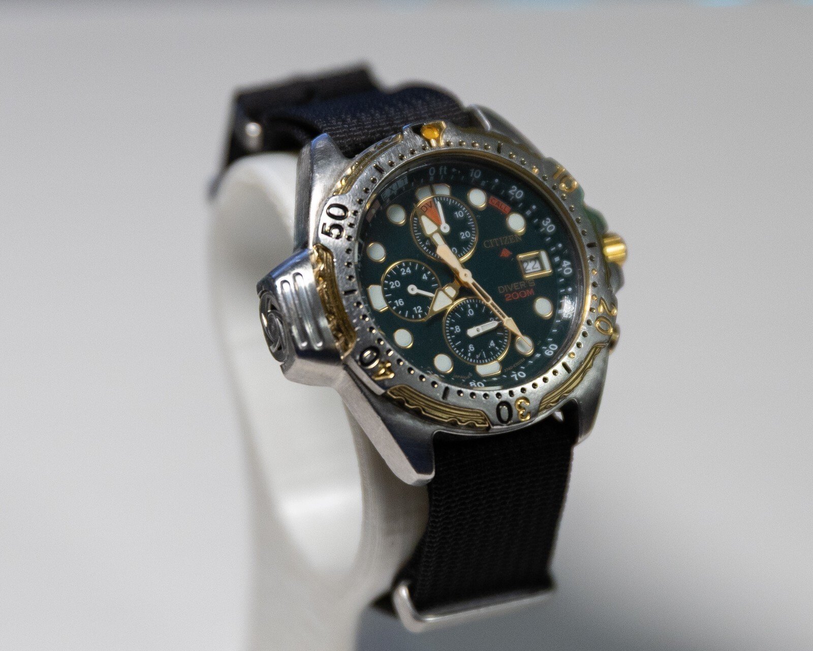 Vintage Citizen Promaster 200m Dive Watch 3745-E70022