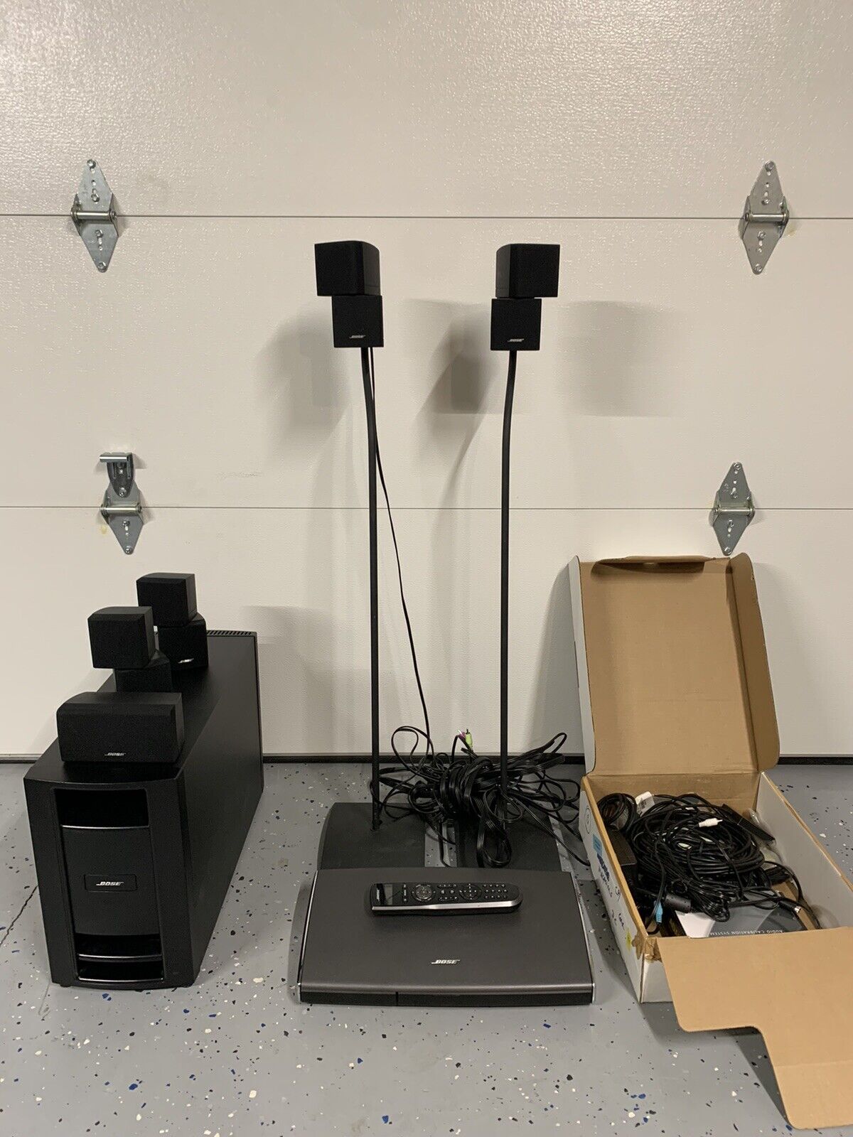 Immerse in Exceptional Sound with Bose V35 Home Theater System