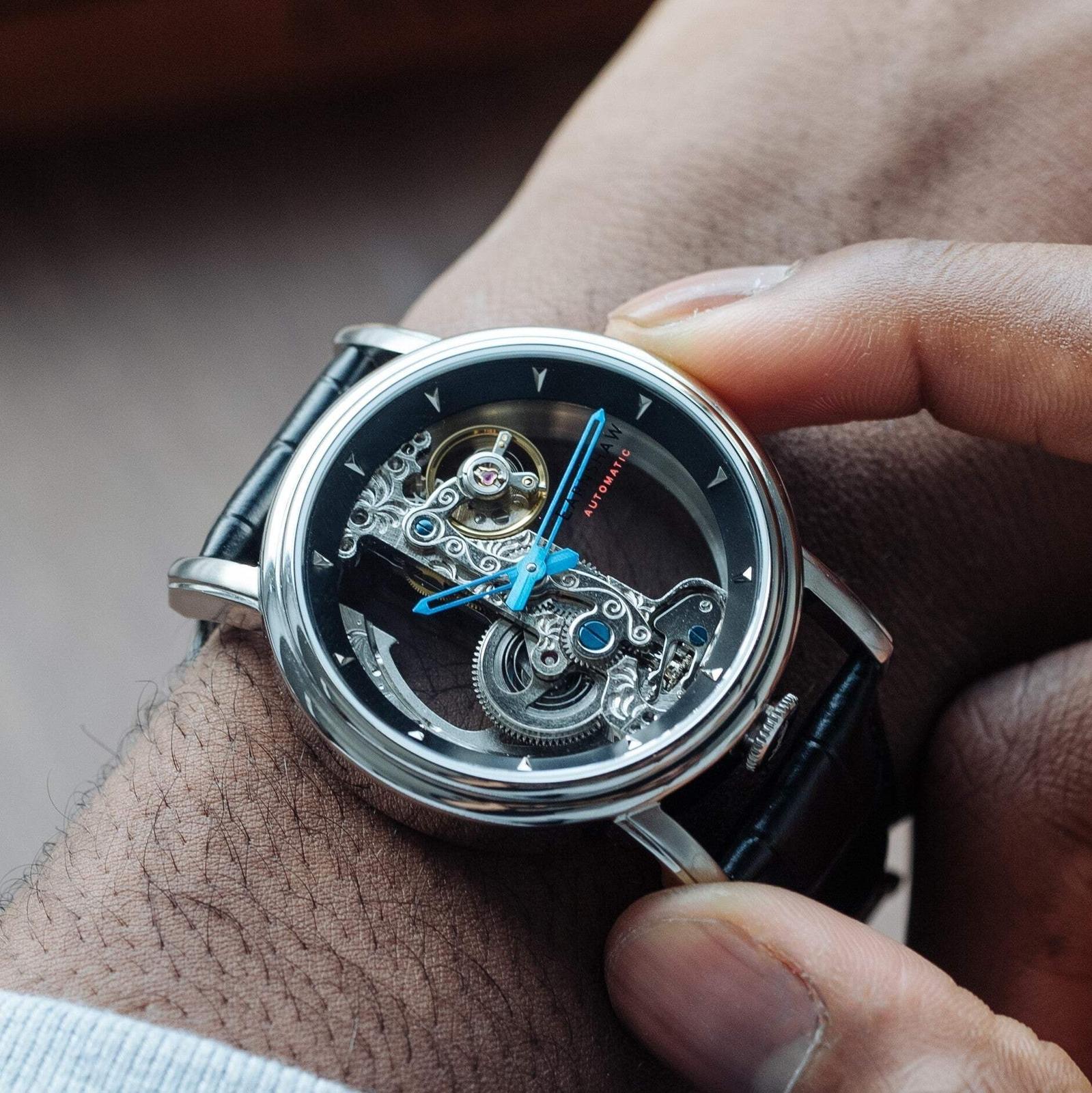 Thomas Earnshaw Engineer Fowler Bridge 43mm Watch