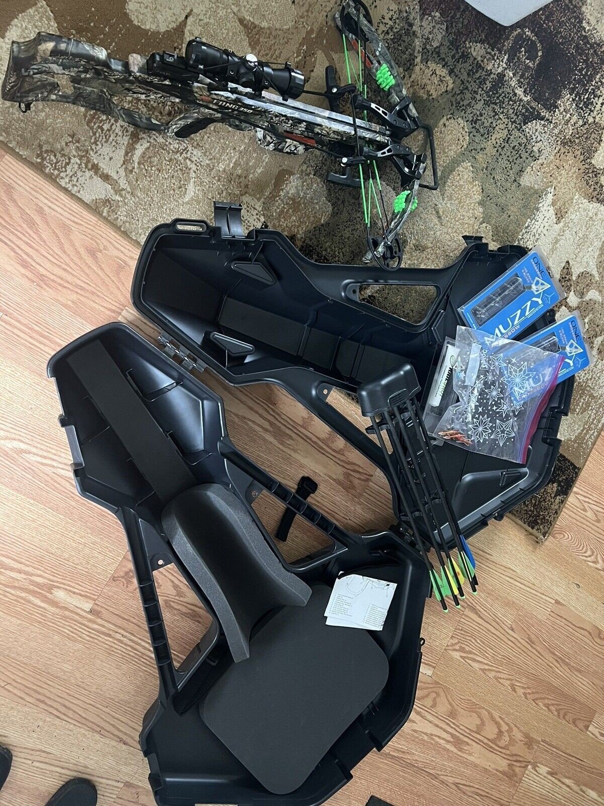 Complete Crossbow Hunting Set - Ready for Action!