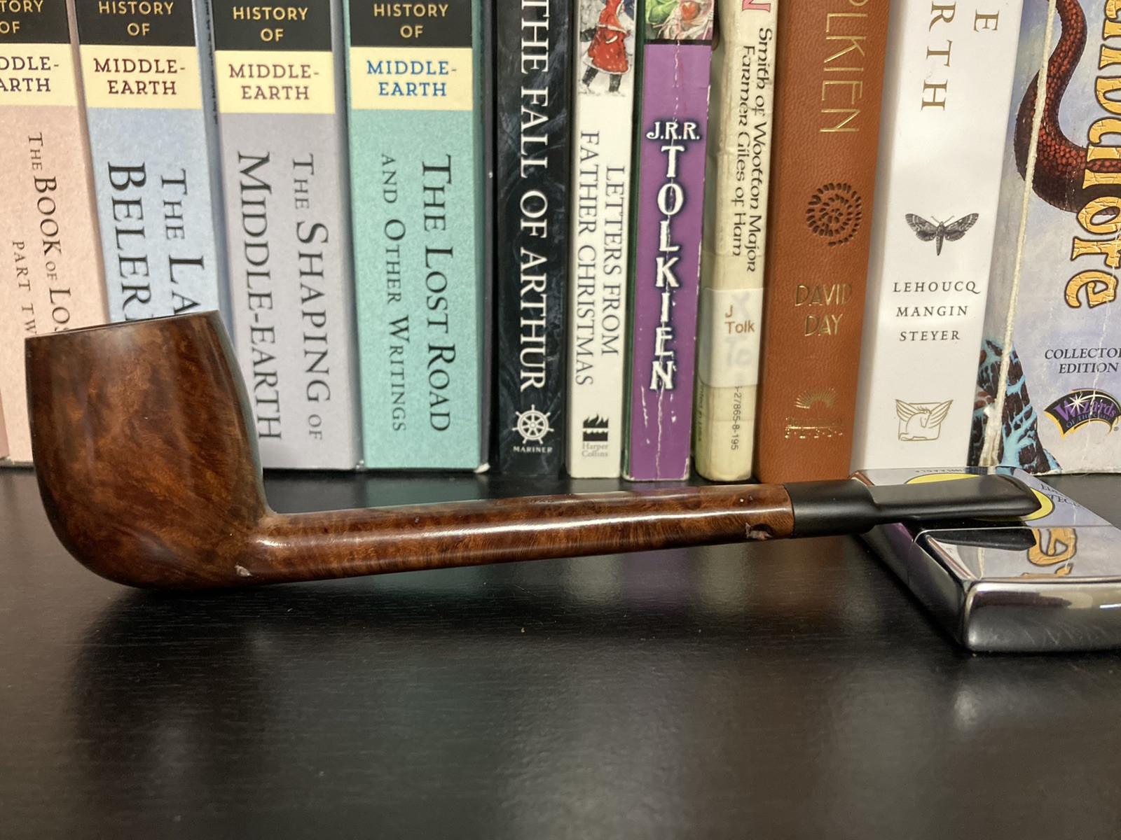 Comoy’s Vintage Lumberman De Luxe Pipe - Unique Gift