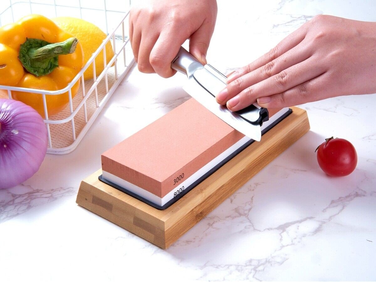 Dual-Sided Japanese Whetstone 1000/6000 for Perfect Edges