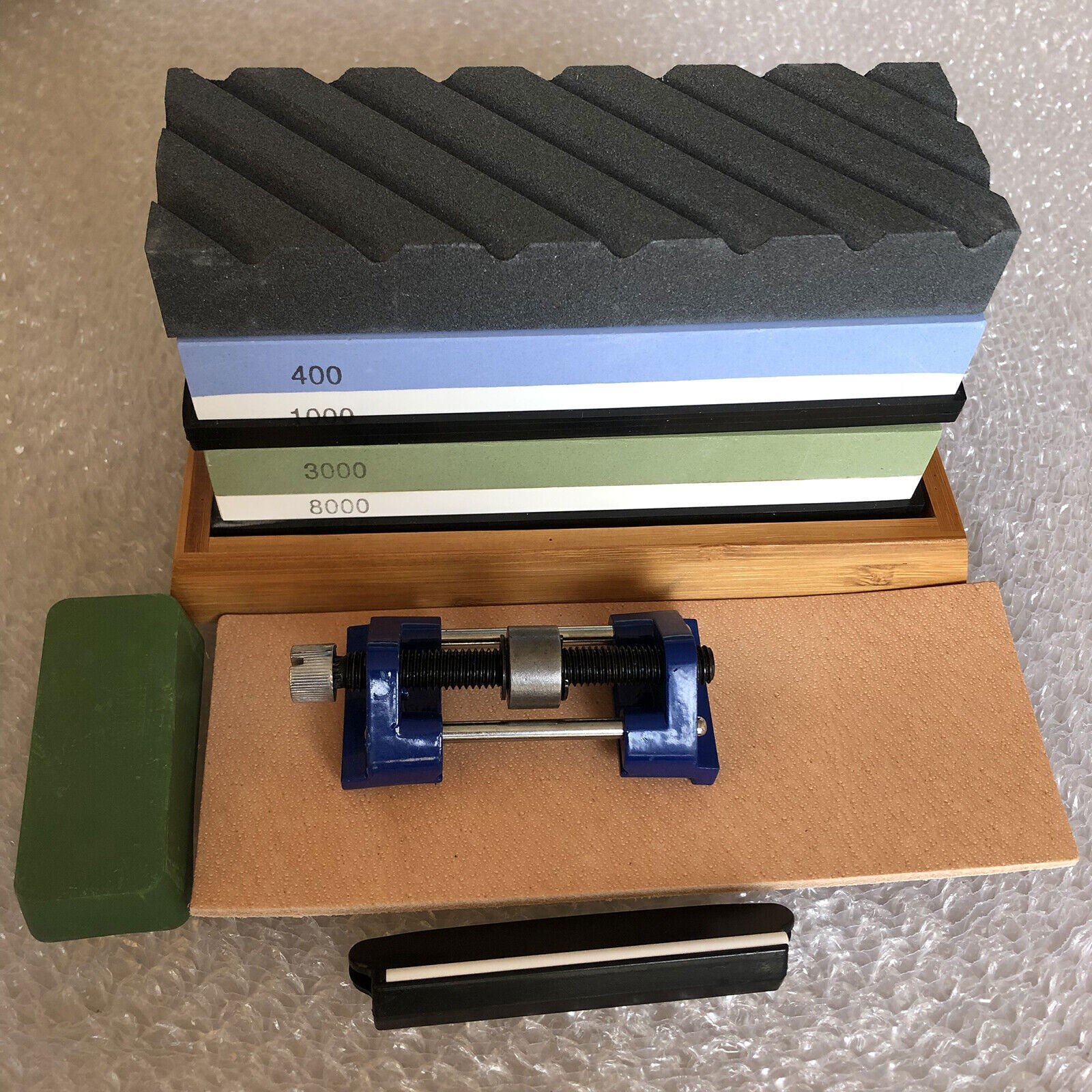 Japanese Dual Whetstone Set: 400-8000 Grit