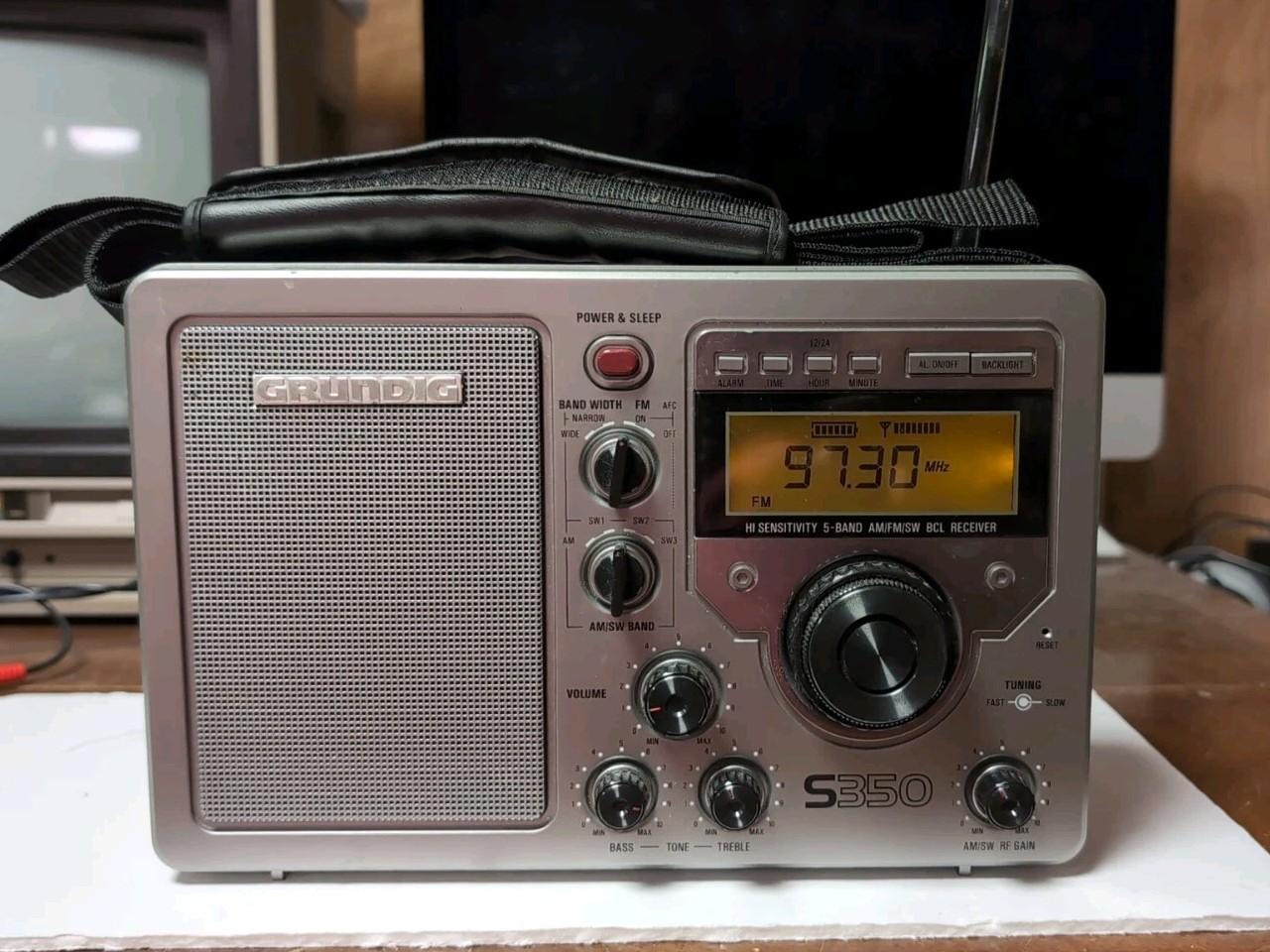 Grundig S350 Vintage Field Radio - AM/FM/Shortwave