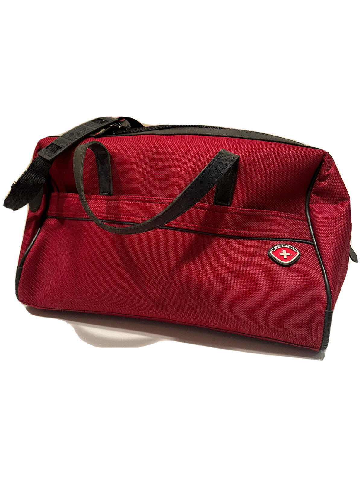 Swiss Tech Aviation Duffel Bag: Red & Black, 17"x11"x11