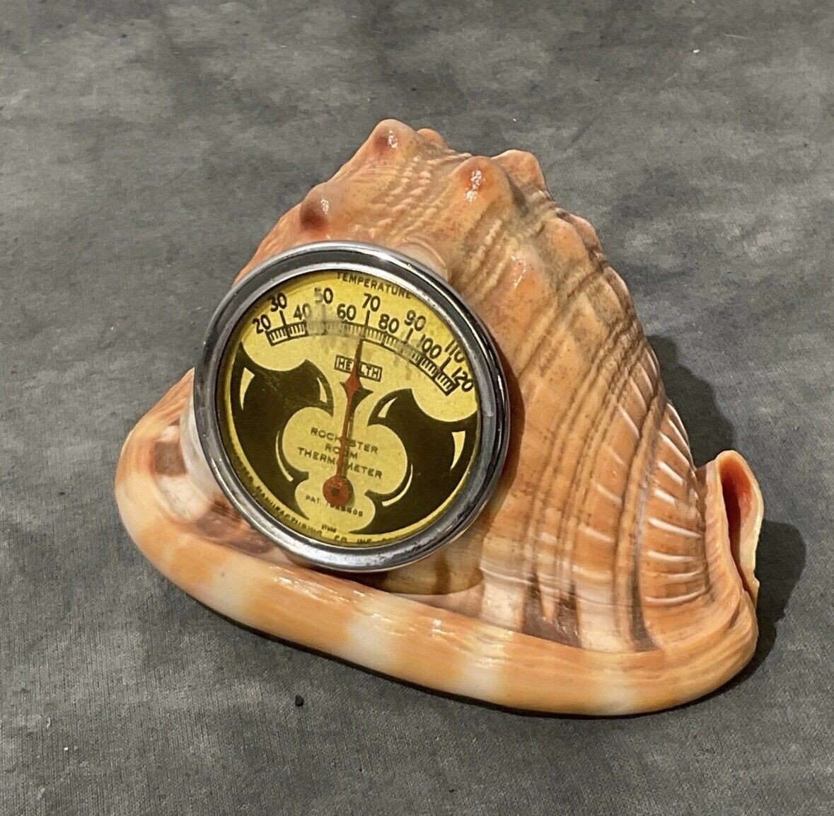 Vintage Shell Rochester Antique Room Thermometer