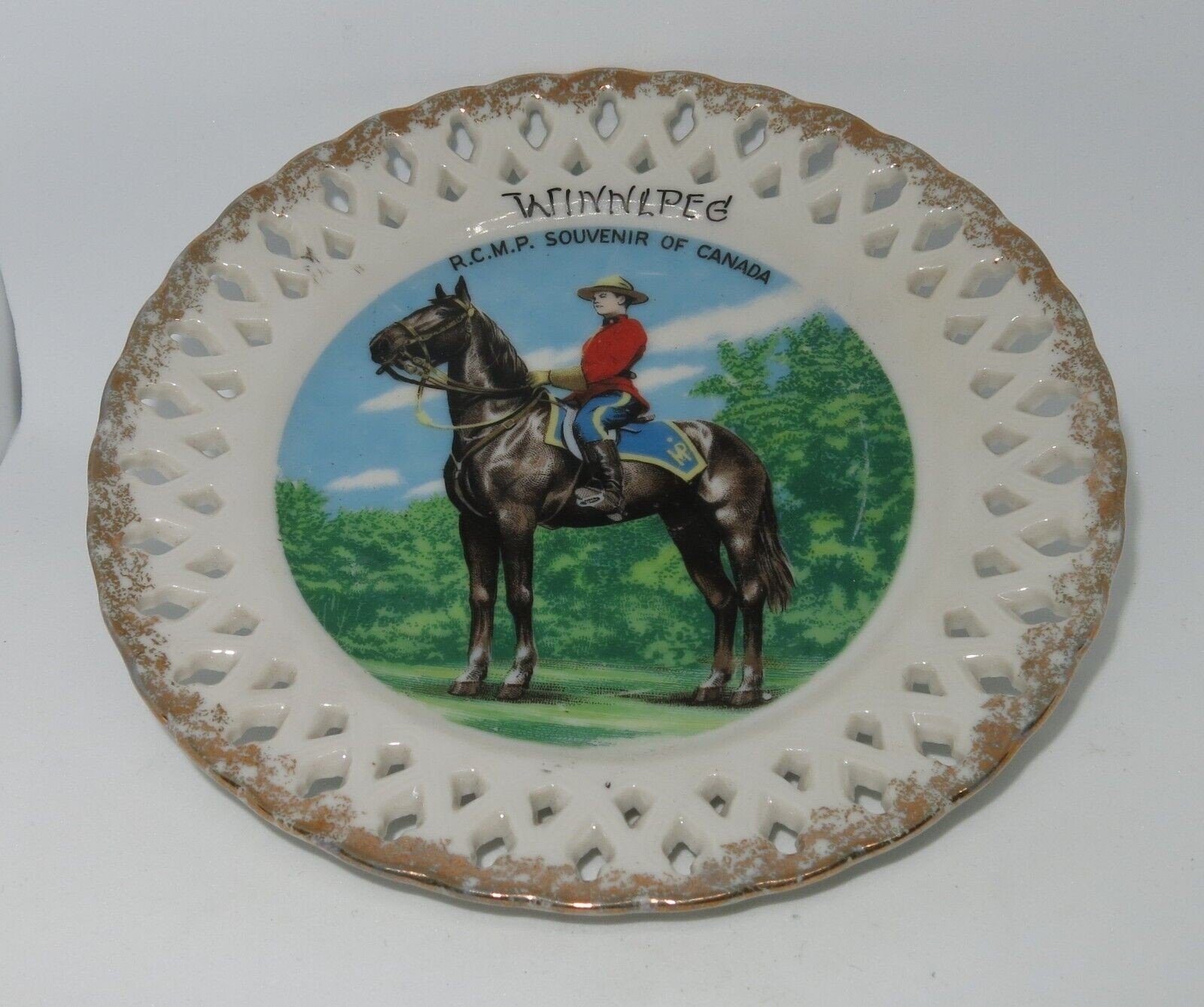 RCMP Winnipeg Porcelain Souvenir Plate – Collectible Treasure!