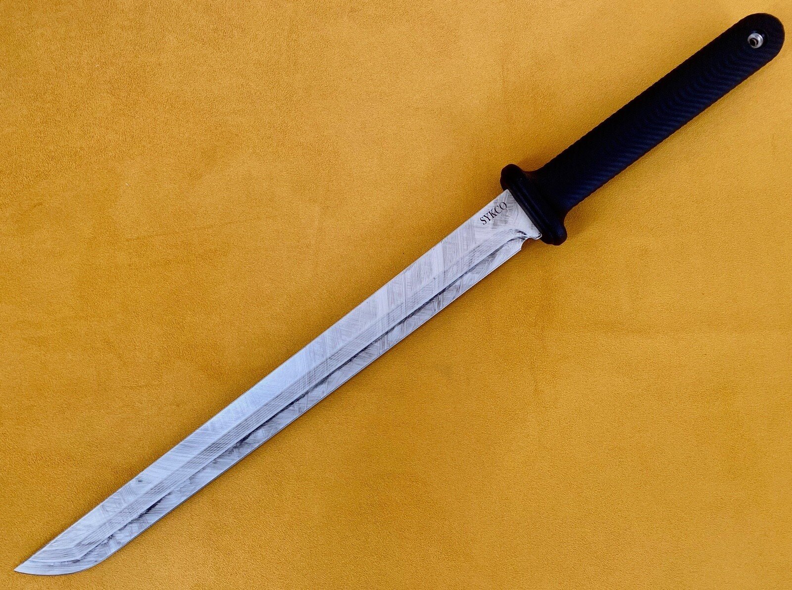 Busse TNT-15 Arctic White Battle Worn Knife